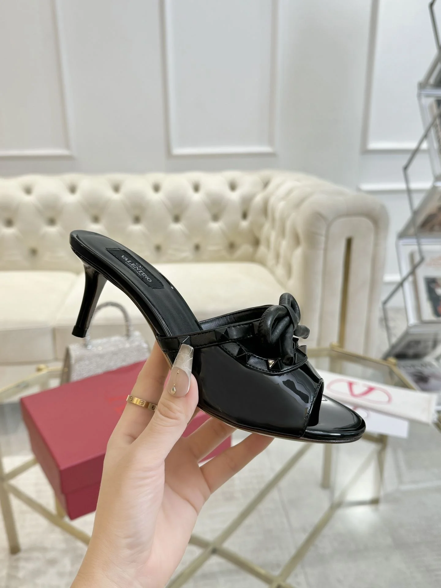 Mirror quality Valentino Slippers