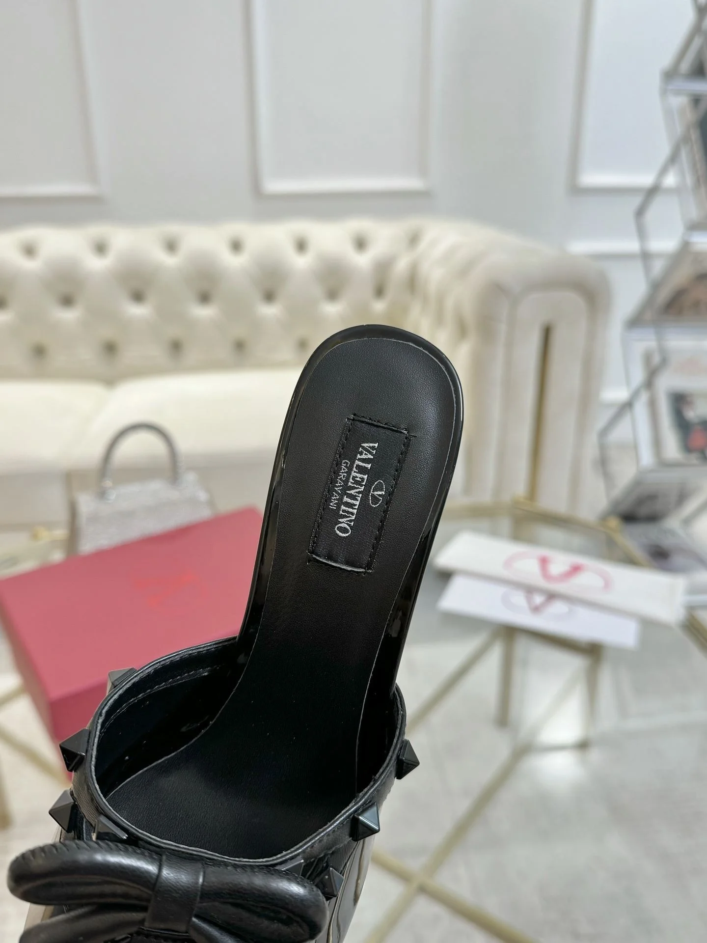 Mirror quality Valentino Slippers