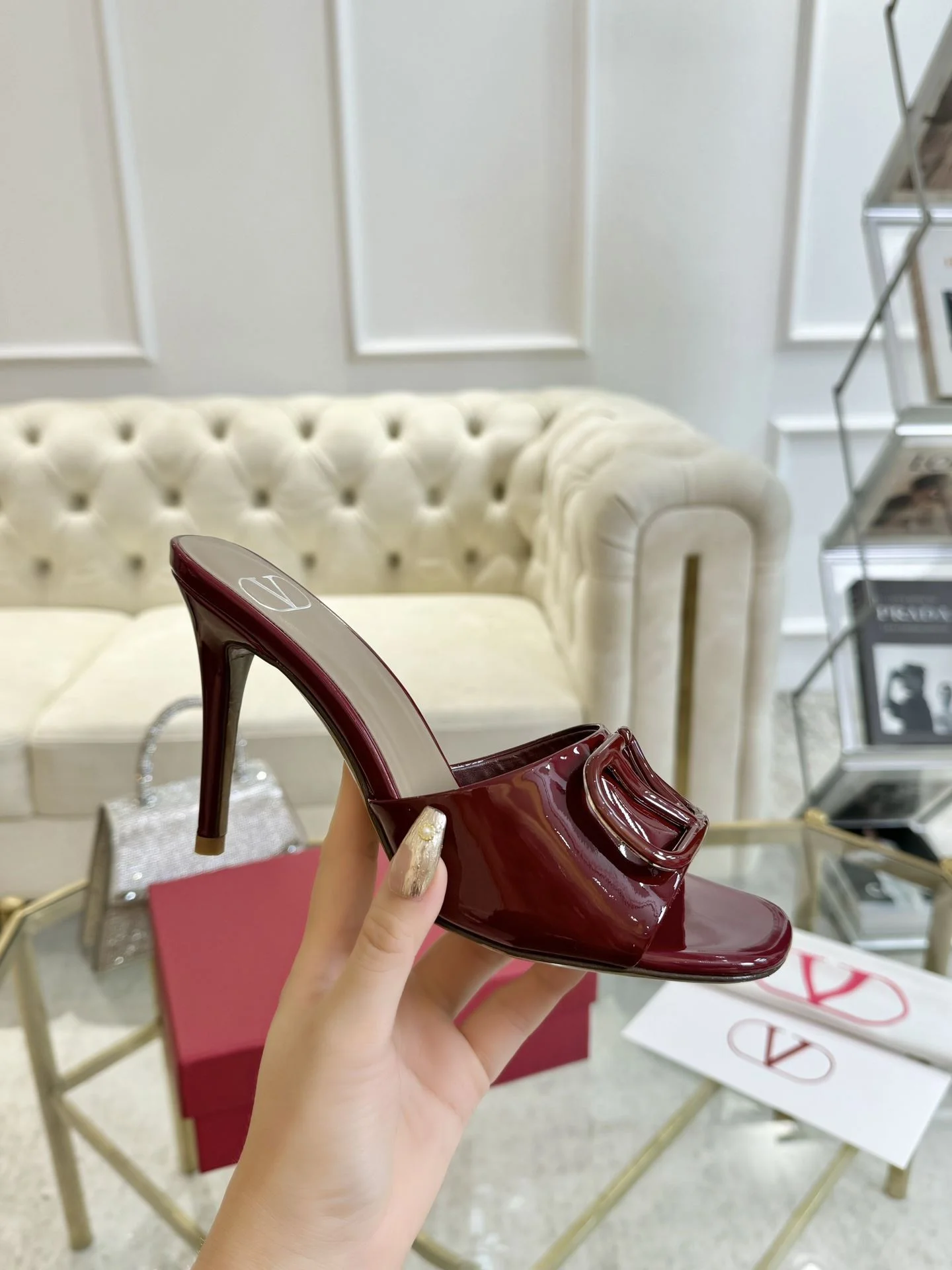 High fidelity Valentino Slippers