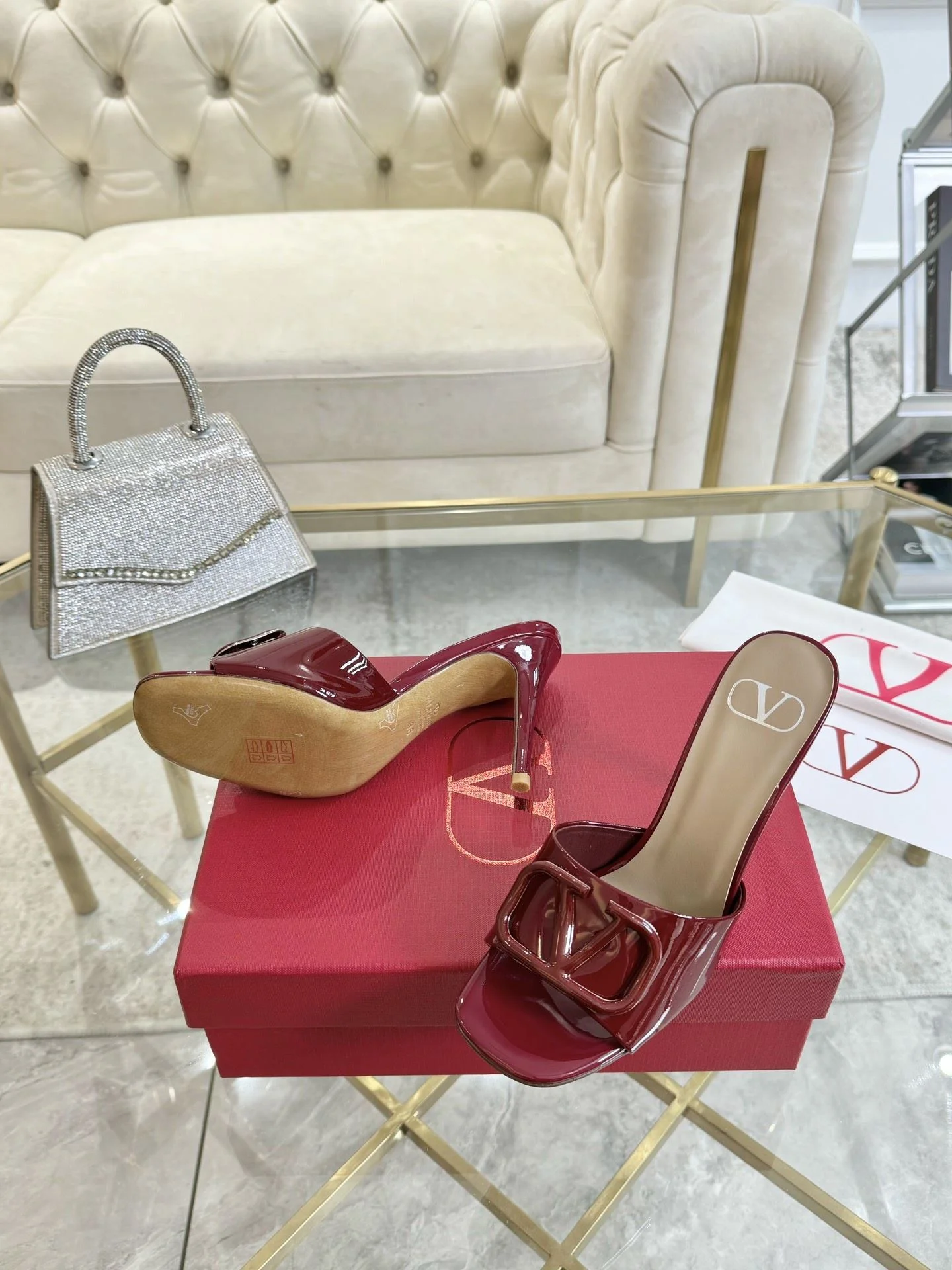 High fidelity Valentino Slippers