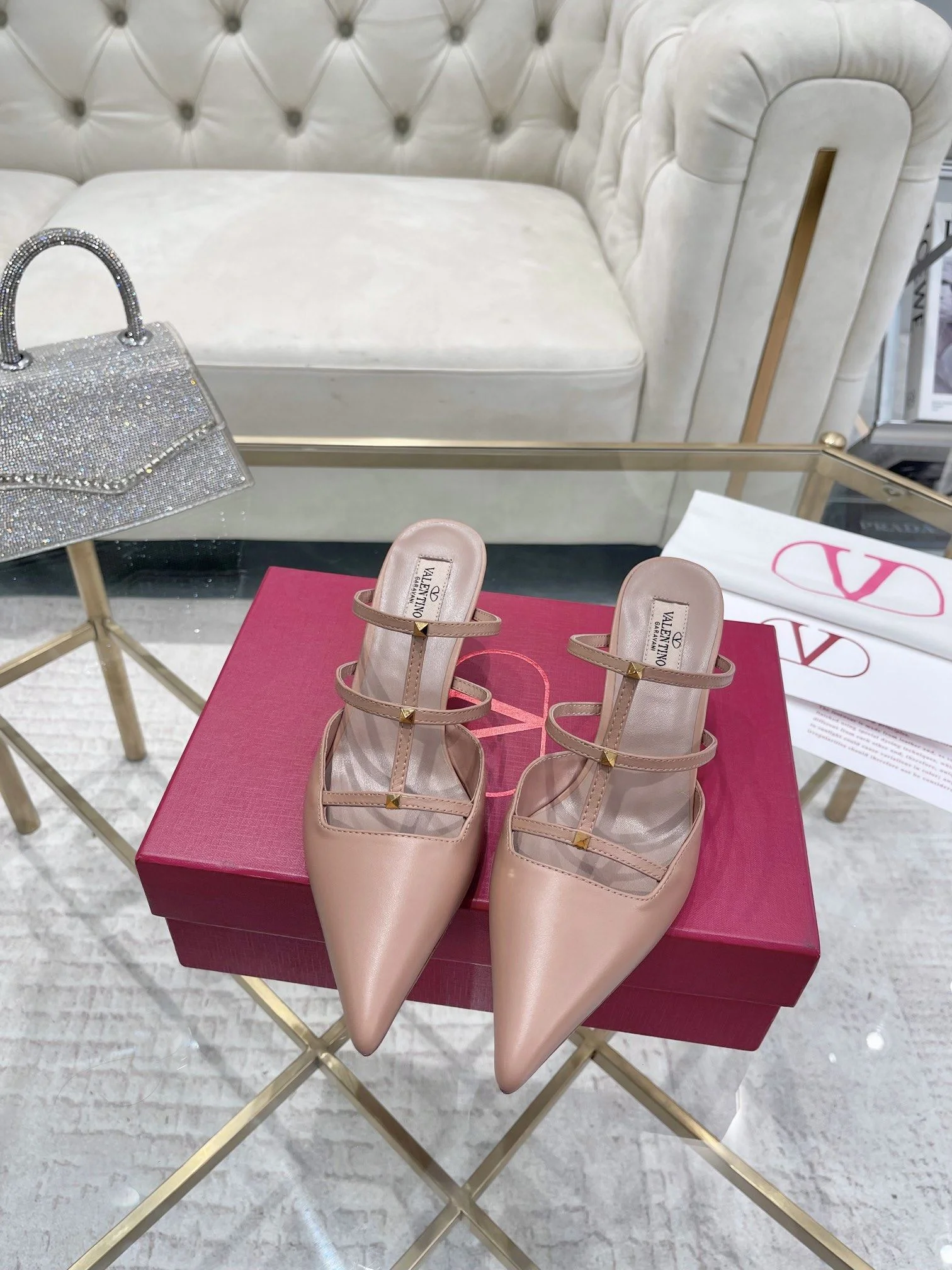 Discounted Valentino Slippers