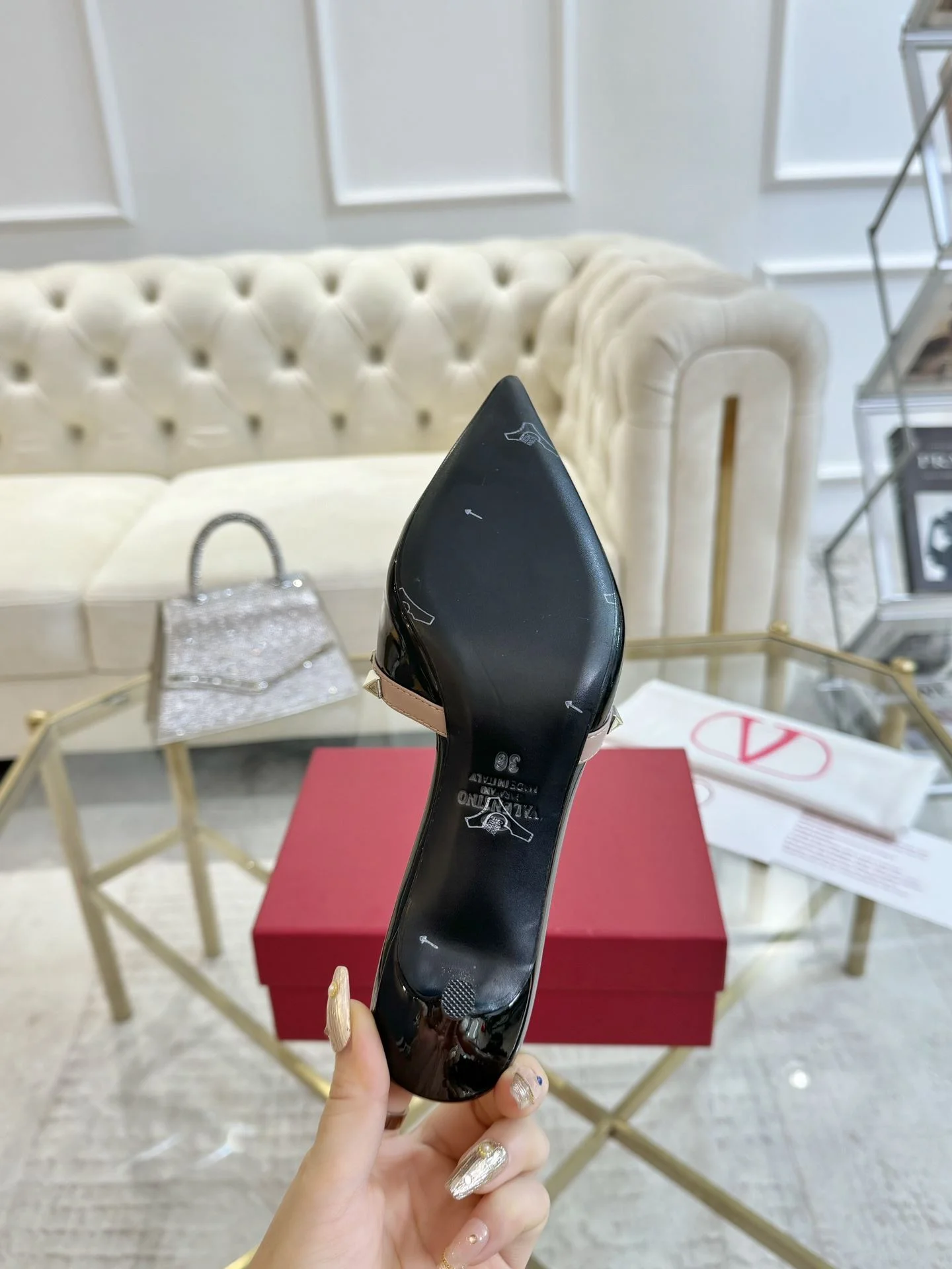 Mirror quality Valentino Slippers
