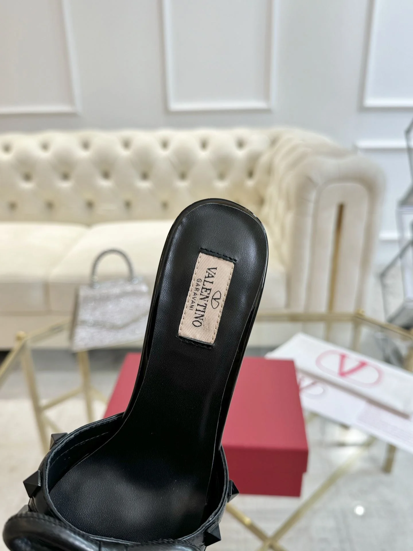 Official Valentino Slippers