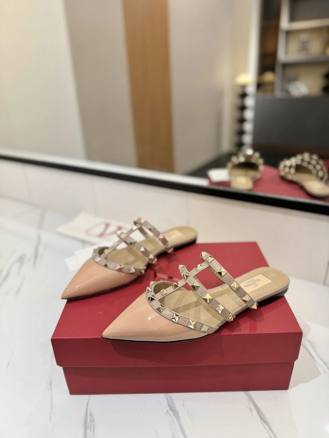Economical Valentino Slippers