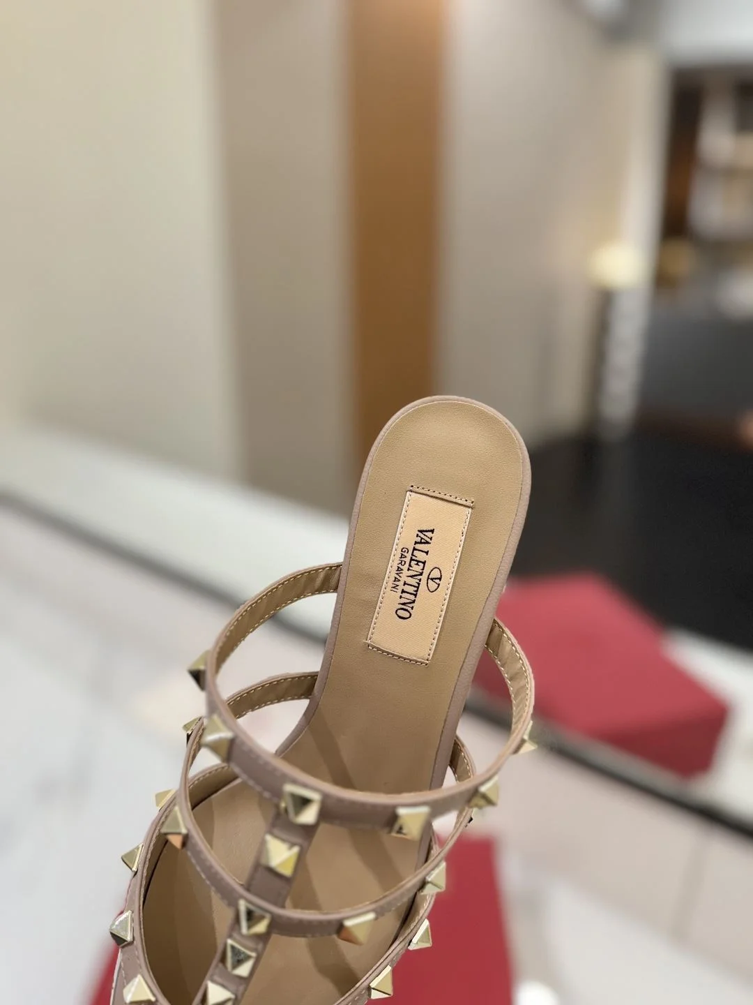 Value-priced Valentino Slippers