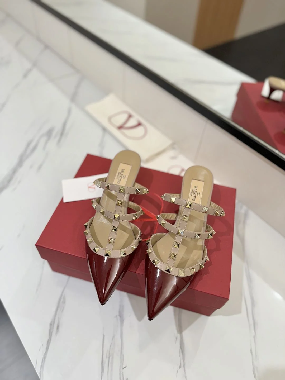 Economical Valentino Slippers