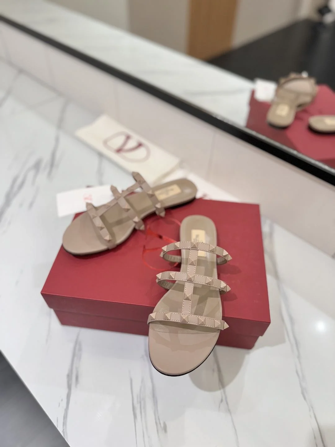 Brand-authenticated Valentino Slippers