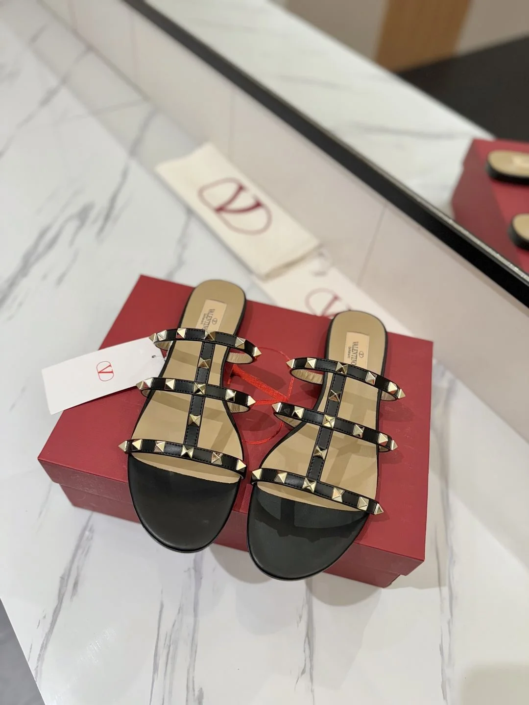 OEM Valentino Slippers