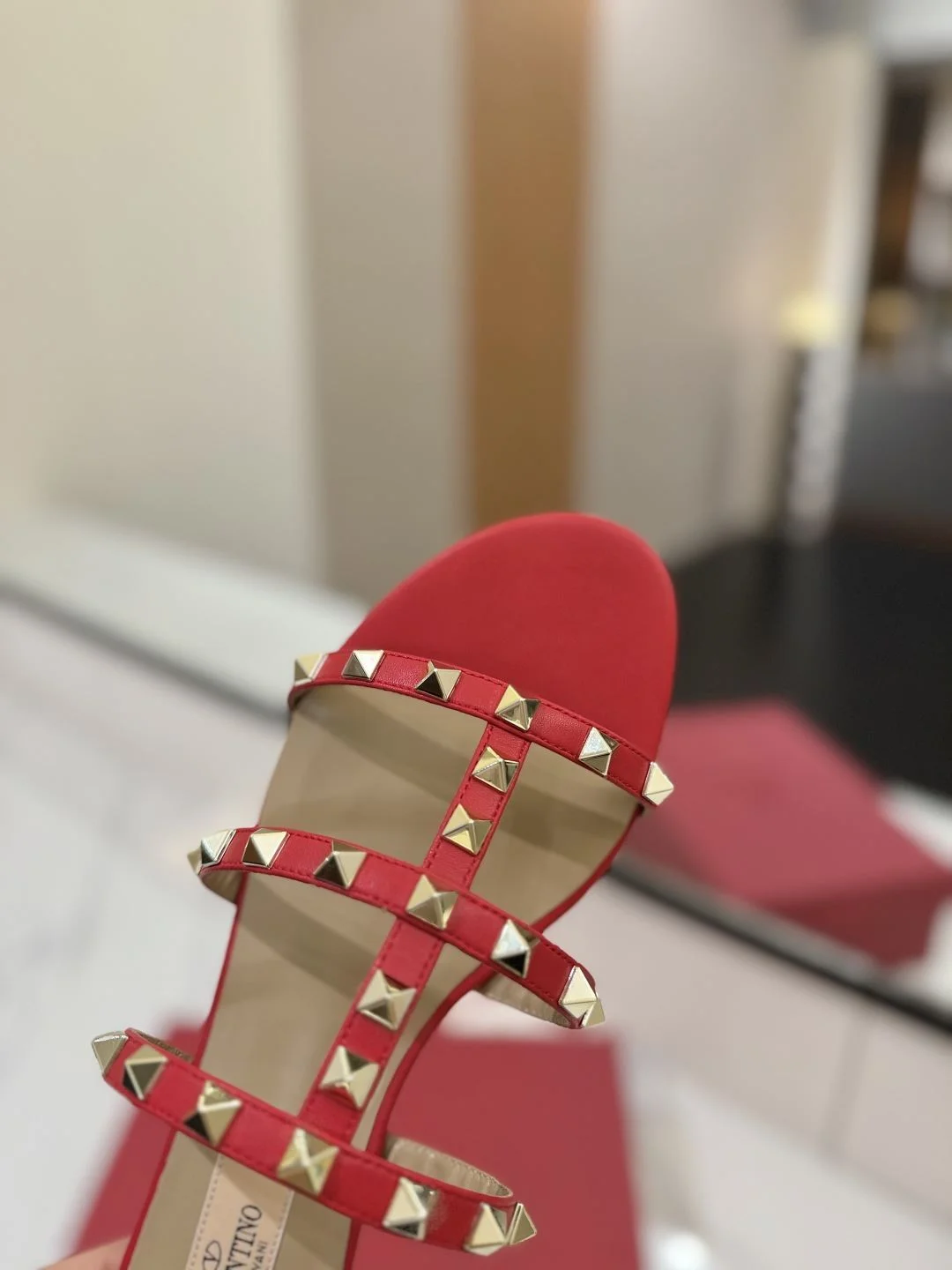 Official Valentino Slippers