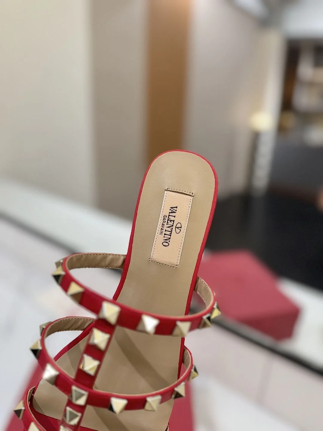 Official Valentino Slippers