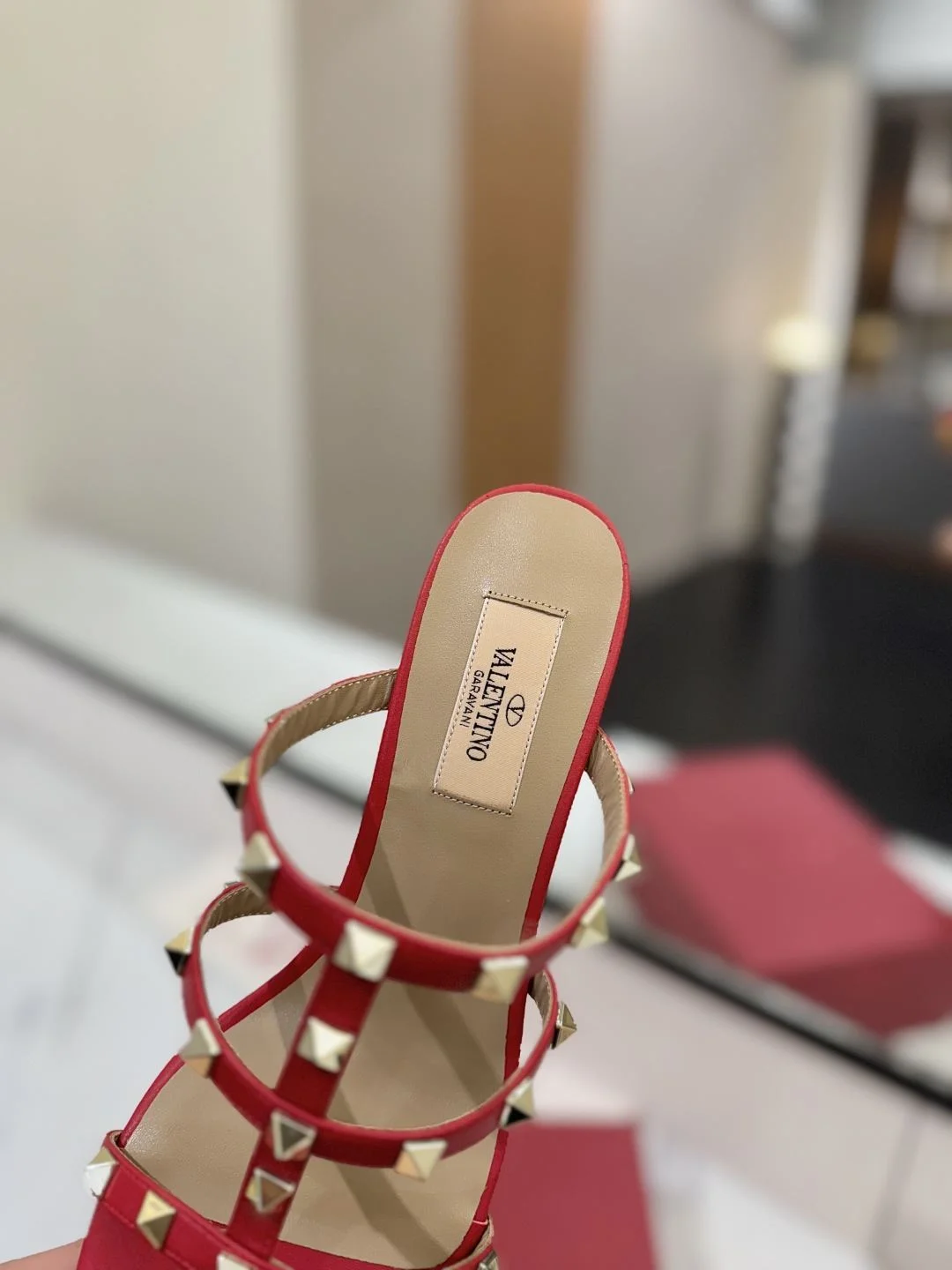 Bargain Valentino Slippers