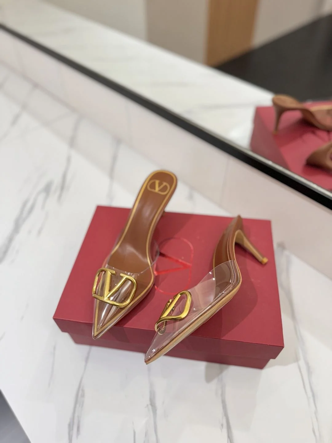 High fidelity Valentino Slippers