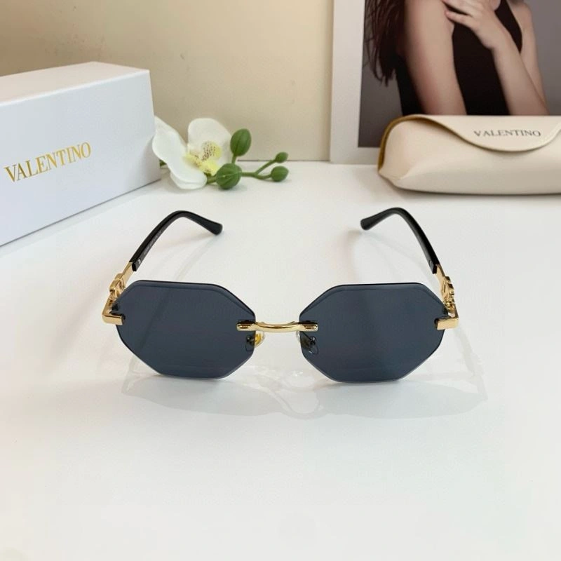 Mirror quality Valentino Sunglasses