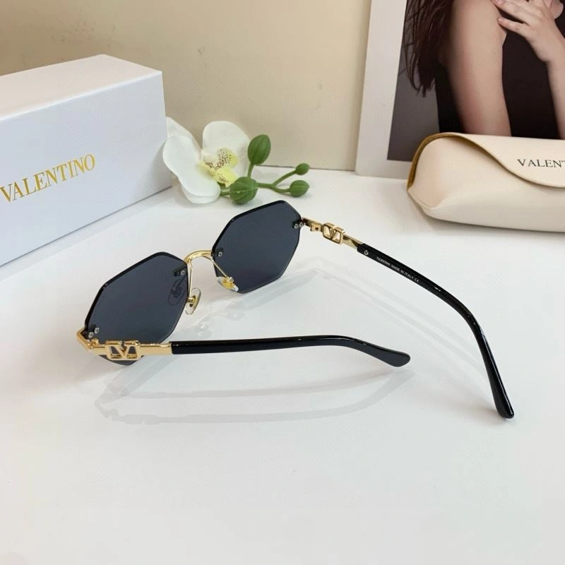 Mirror quality Valentino Sunglasses