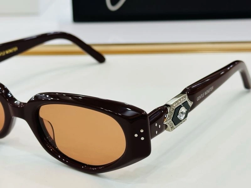 1:1 copy Valentino Sunglasses