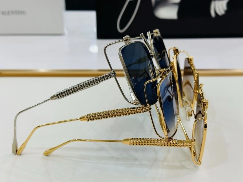 Top mirror Valentino Sunglasses