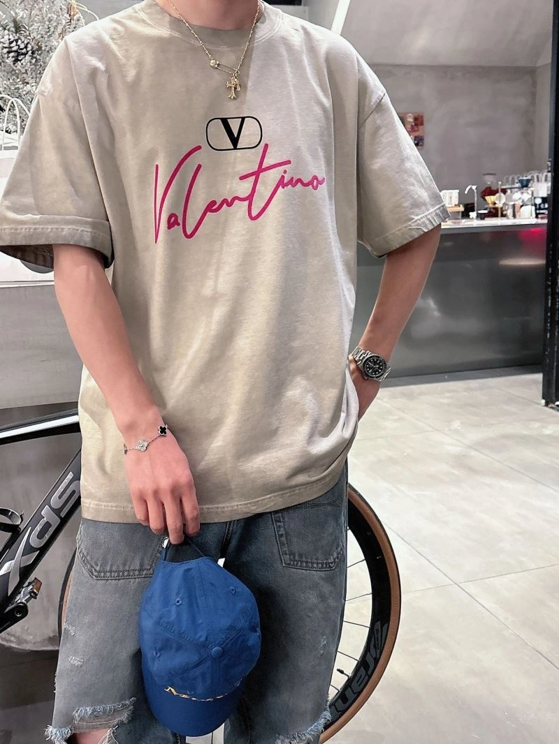 Indistinguishable Valentino T-Shirts