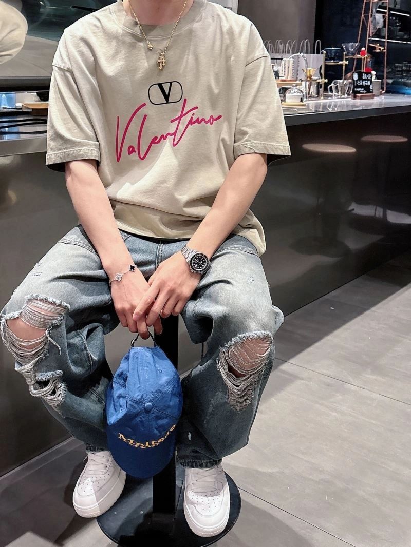 Indistinguishable Valentino T-Shirts