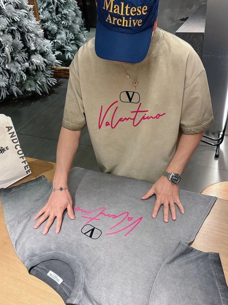 Indistinguishable Valentino T-Shirts