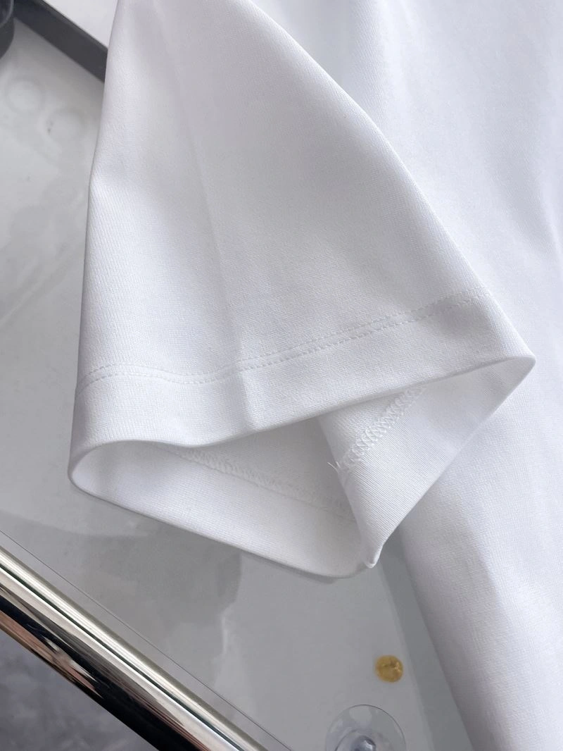 Affordable Valentino T-Shirts