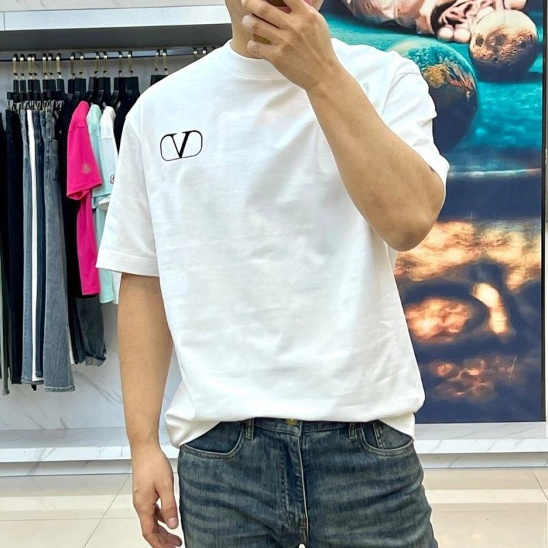 Inexpensive Valentino T-Shirts