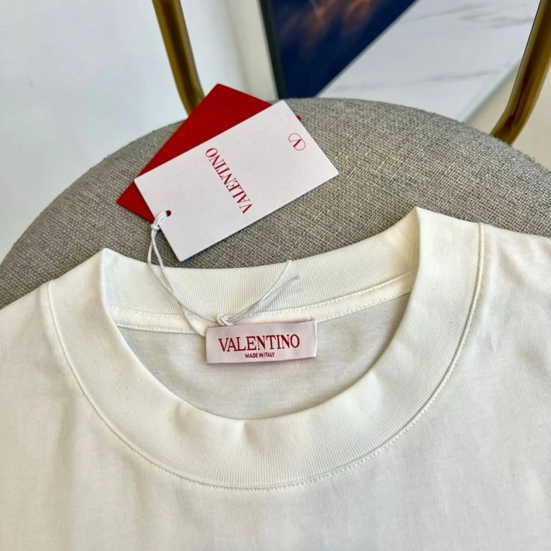 Inexpensive Valentino T-Shirts