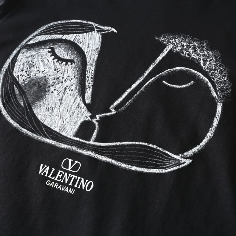 Affordable Valentino T-Shirts