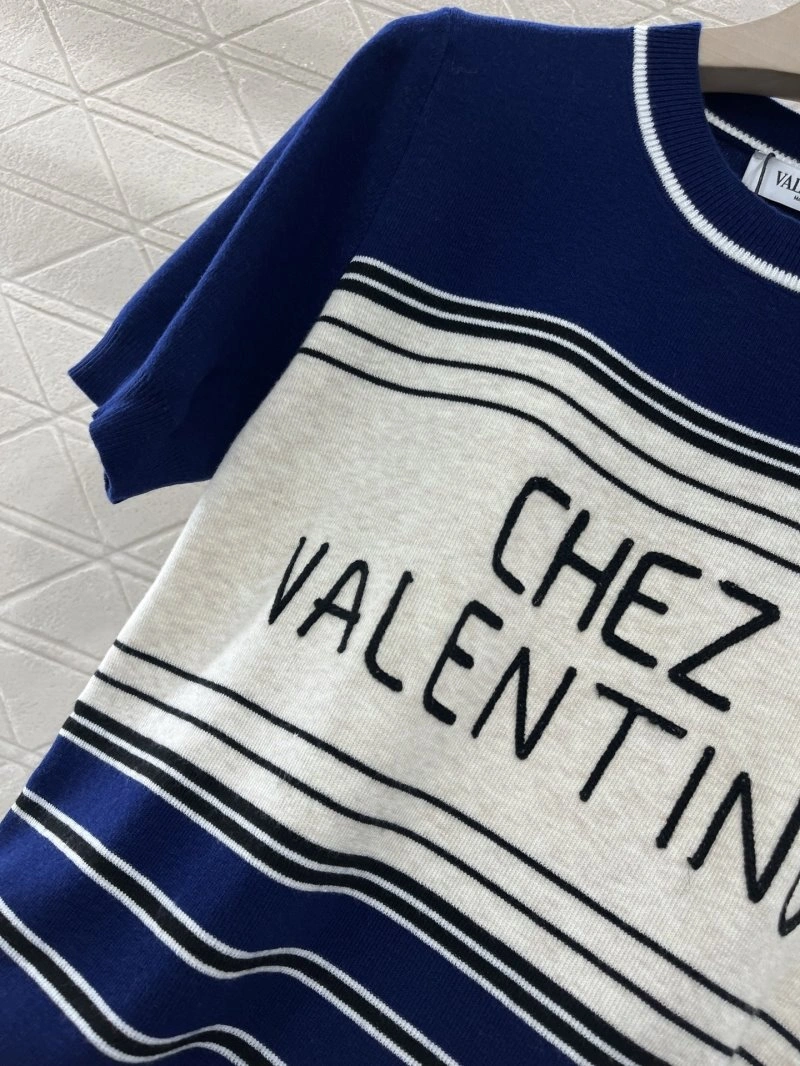 Inexpensive Valentino T-Shirts