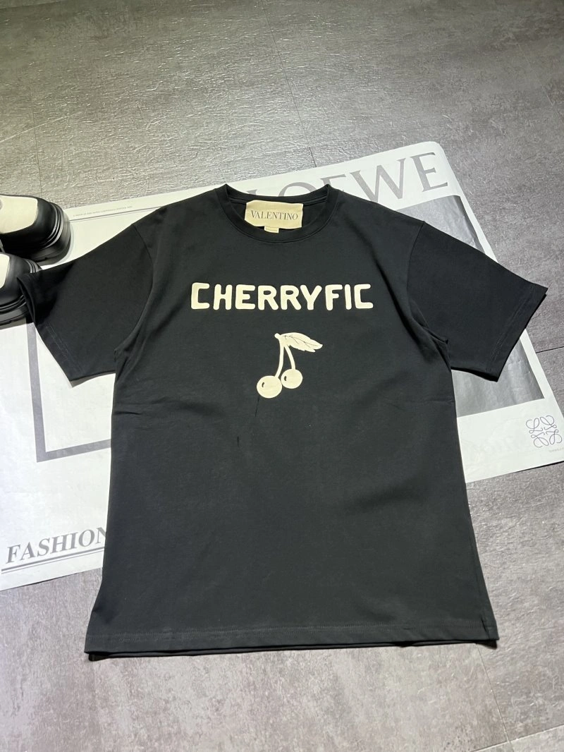 Indistinguishable Valentino T-Shirts