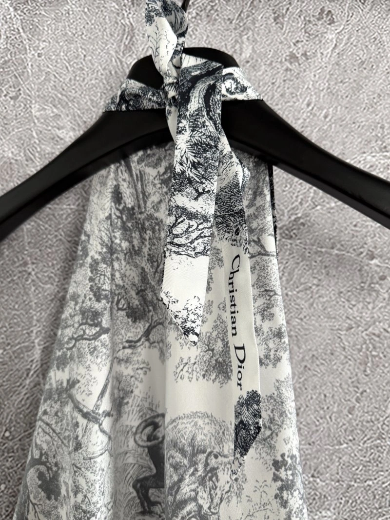 Legit Valentino T-Shirts