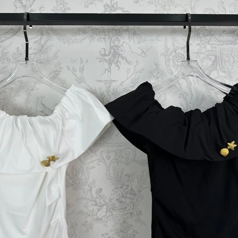 Bargain Valentino T-Shirts