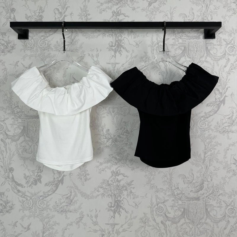 Bargain Valentino T-Shirts