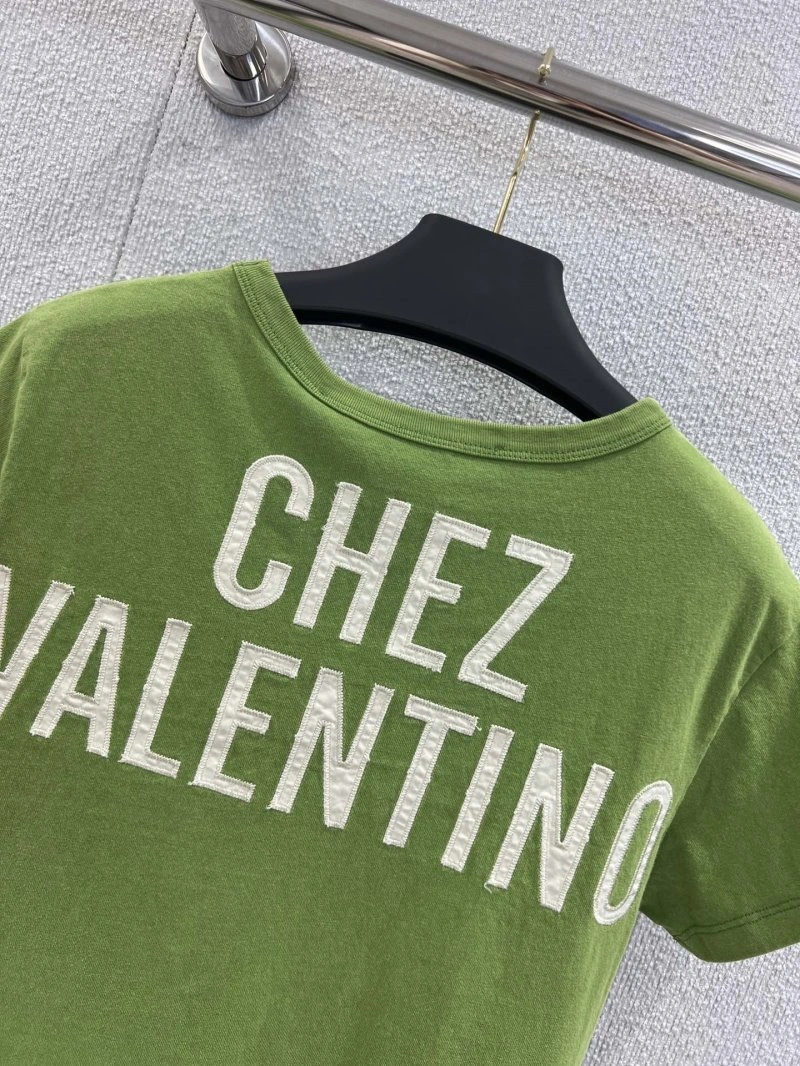 Accurate model Valentino T-Shirts
