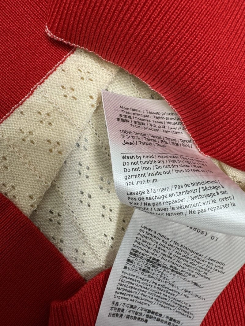 Exact replica Valentino T-Shirts