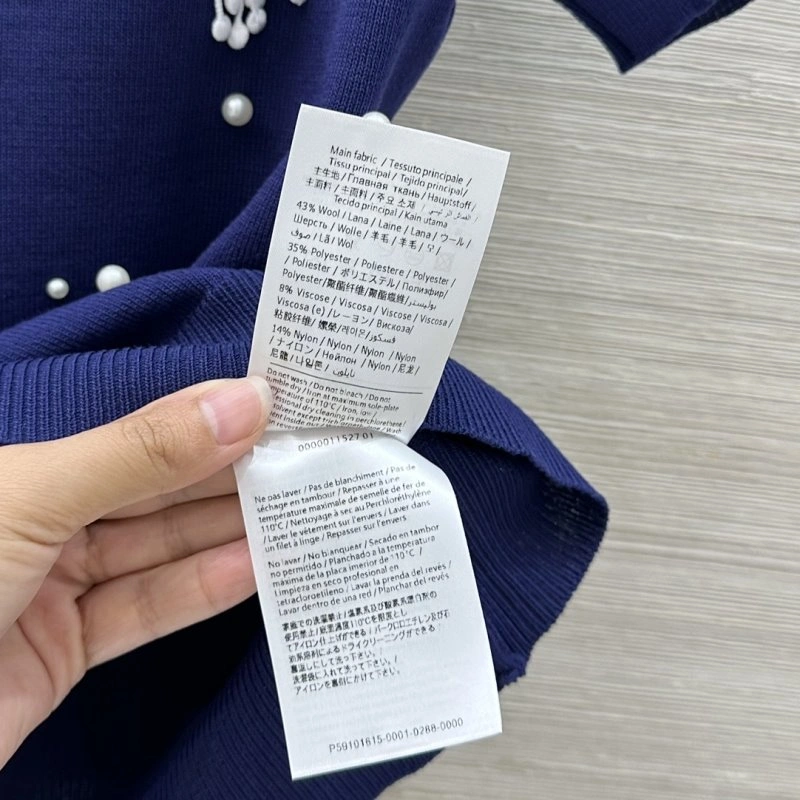 High accuracy Valentino T-Shirts