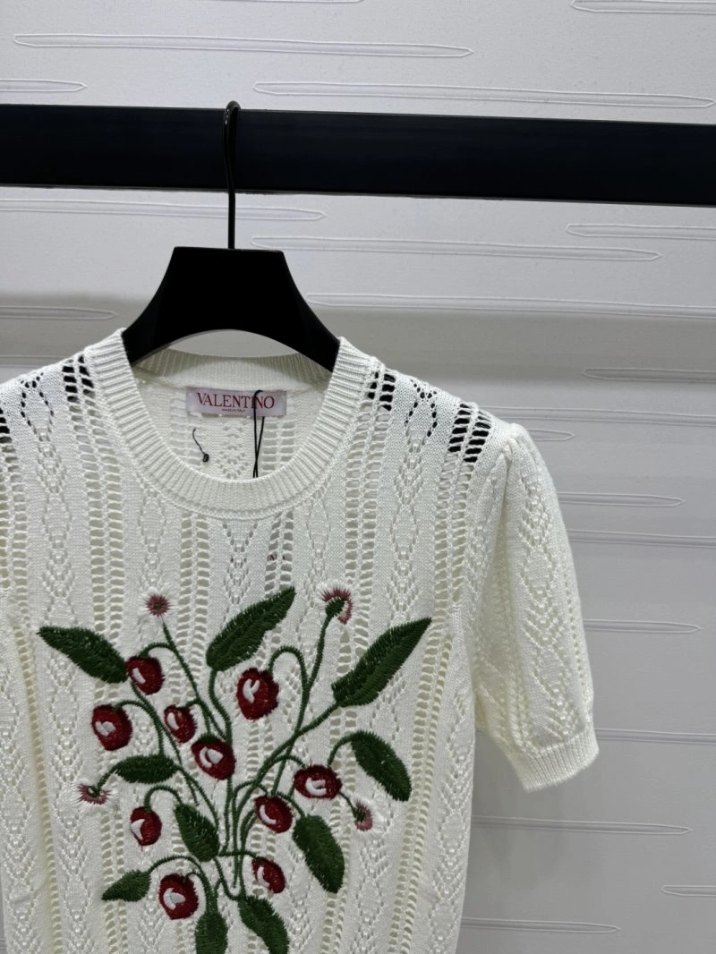 High accuracy Valentino T-Shirts