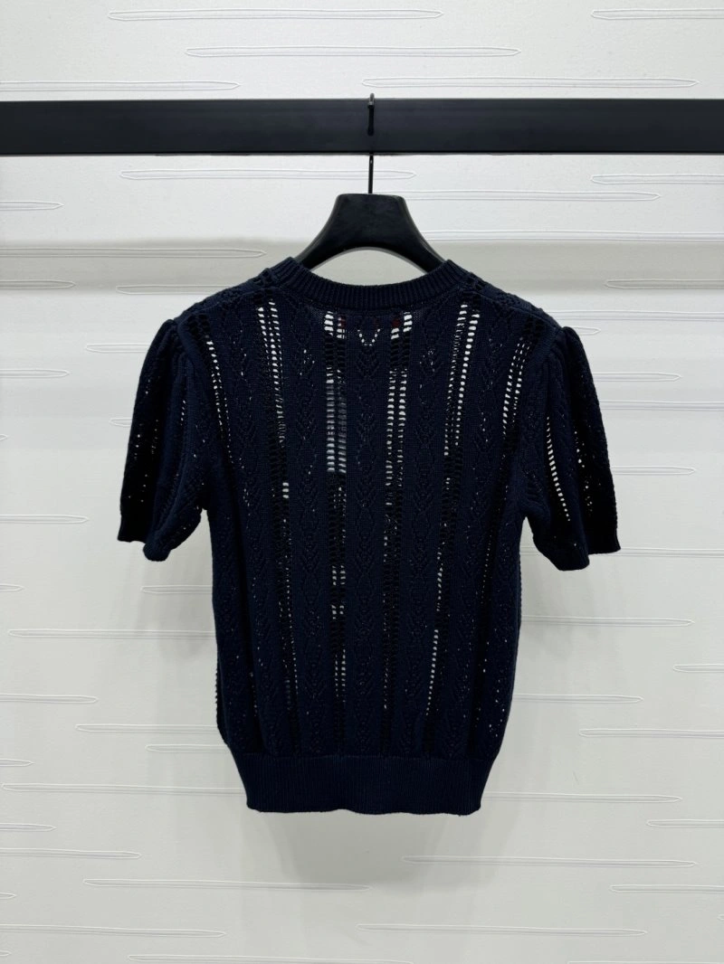 Accurate model Valentino T-Shirts