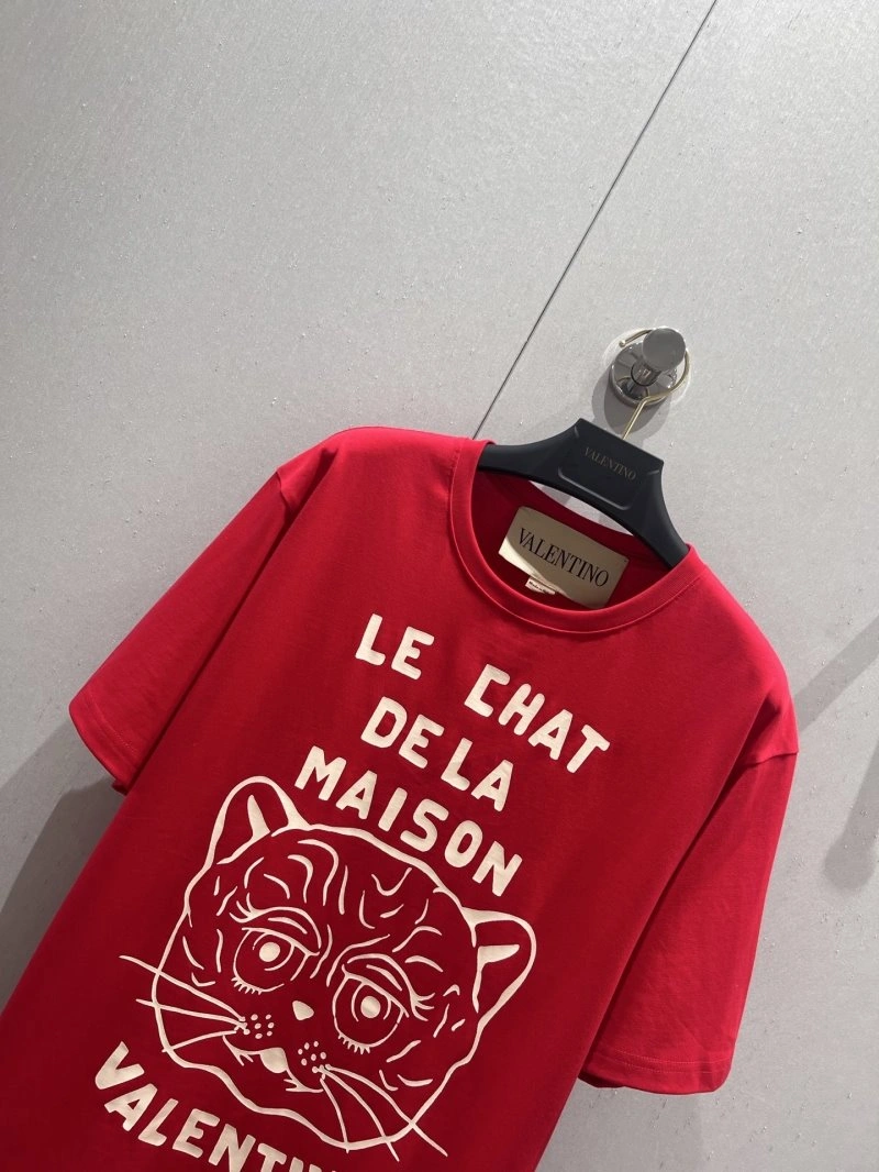 Indistinguishable Valentino T-Shirts