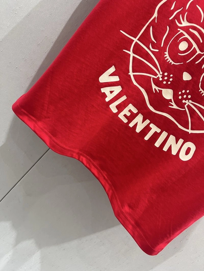 Indistinguishable Valentino T-Shirts