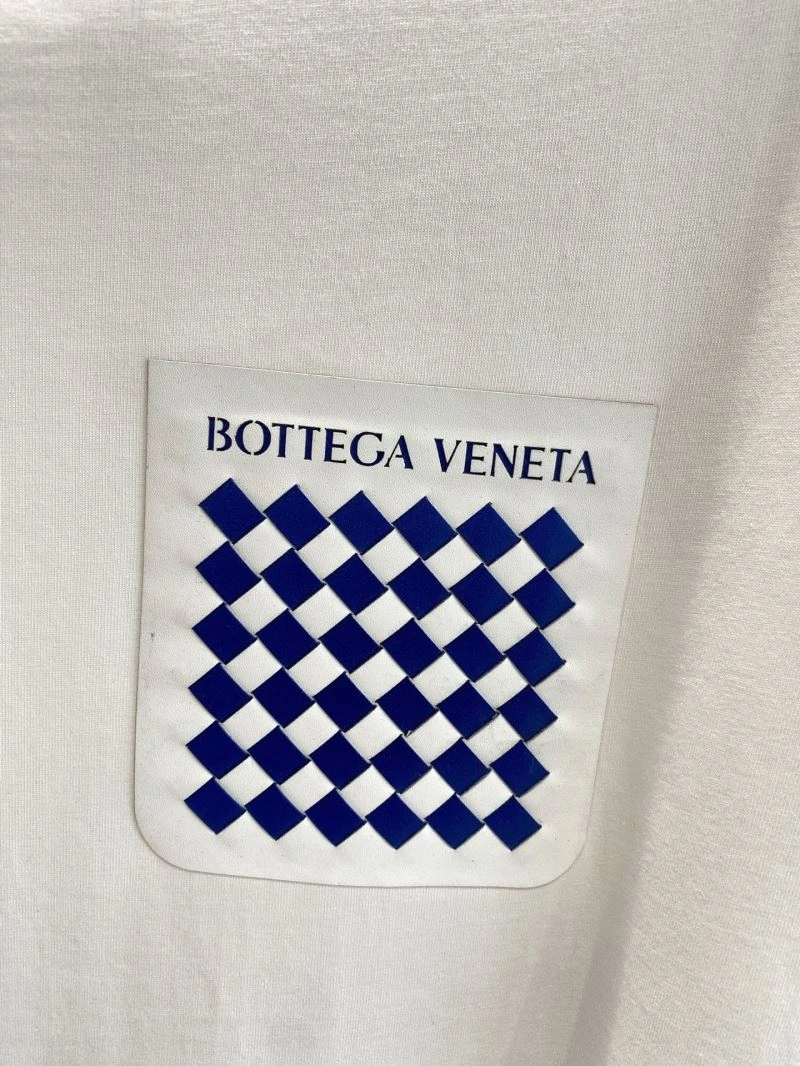Indistinguishable Valentino T-Shirts