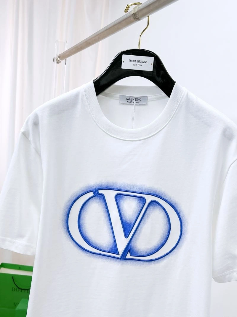 Indistinguishable Valentino T-Shirts