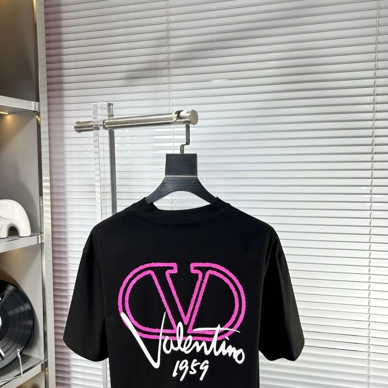 Bargain Valentino T-Shirts