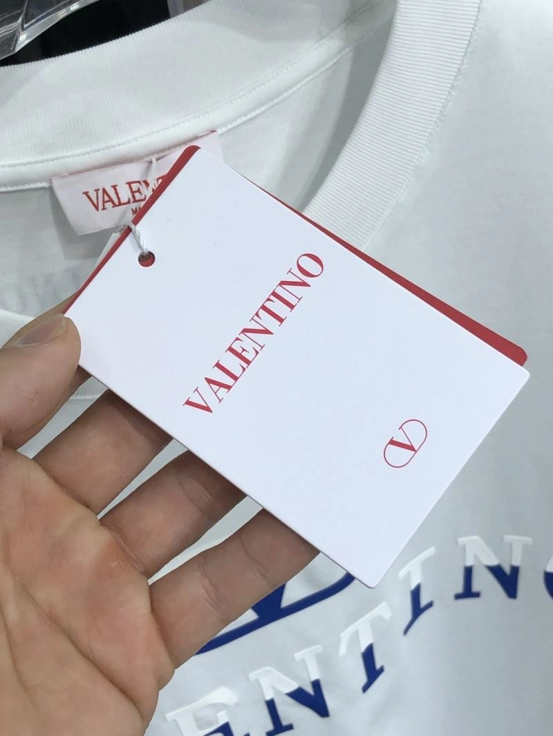 High accuracy Valentino T-Shirts