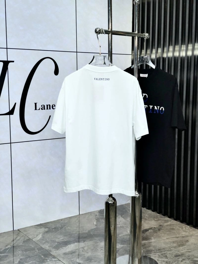 High accuracy Valentino T-Shirts