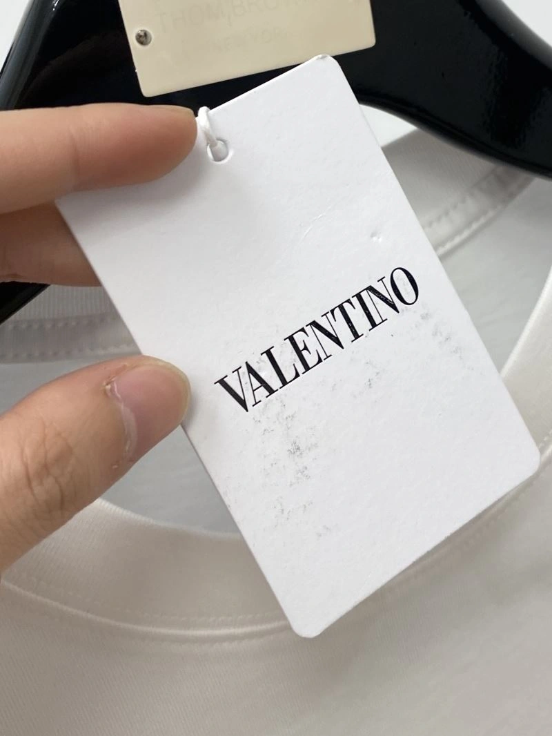 High accuracy Valentino T-Shirts