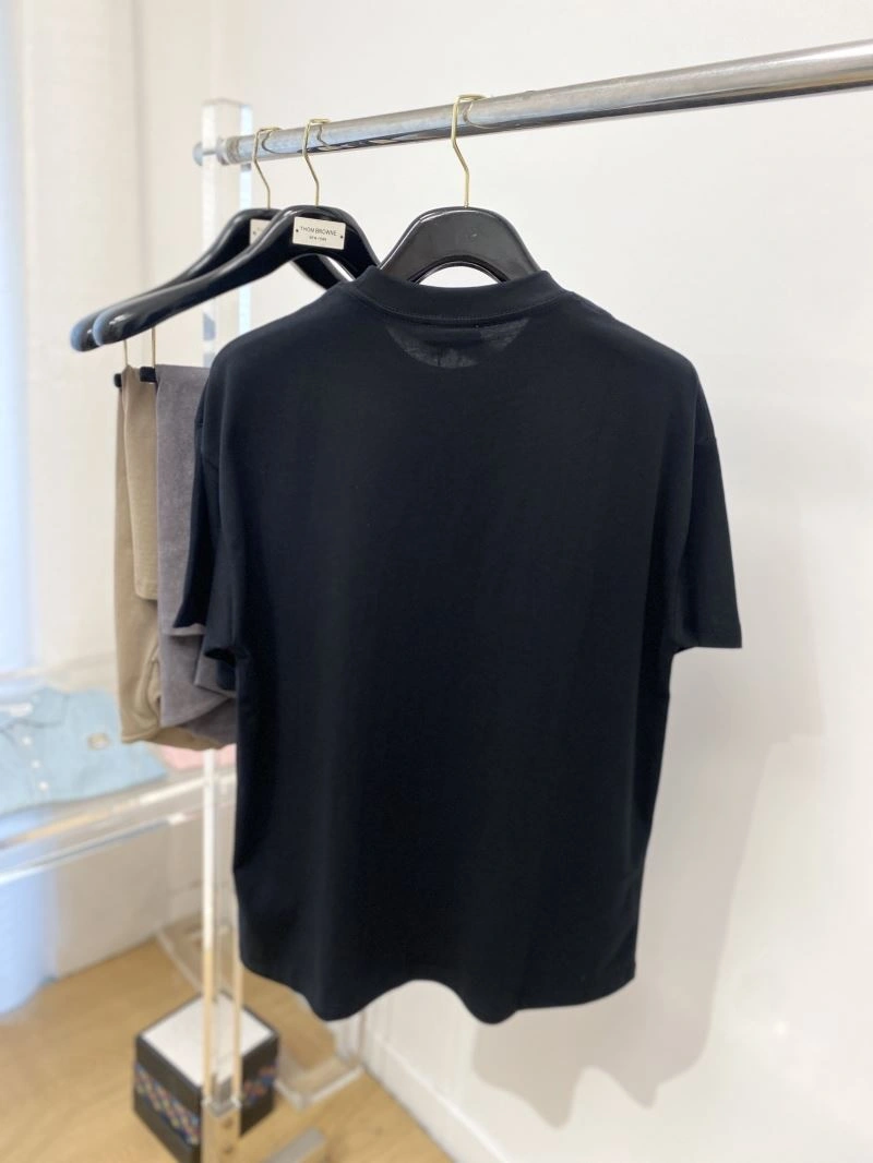 Accurate model Valentino T-Shirts
