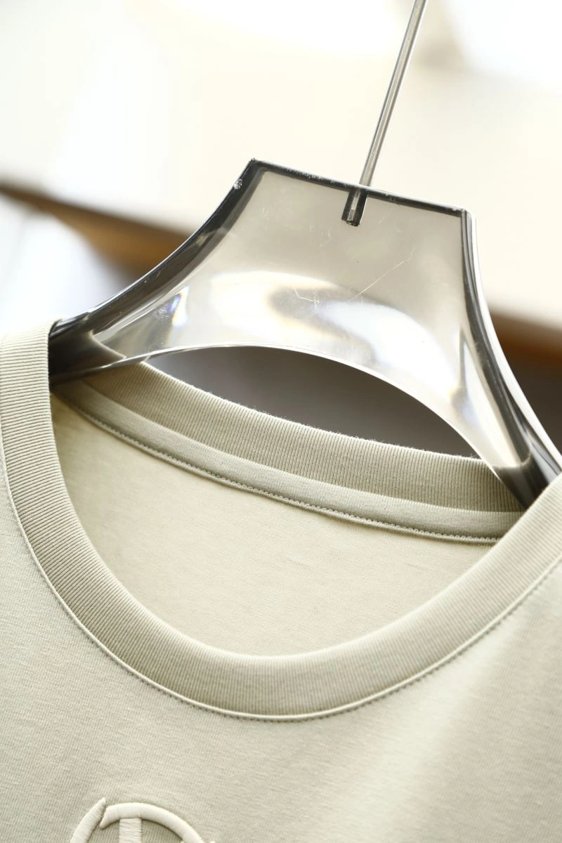 Exact replica Valentino T-Shirts
