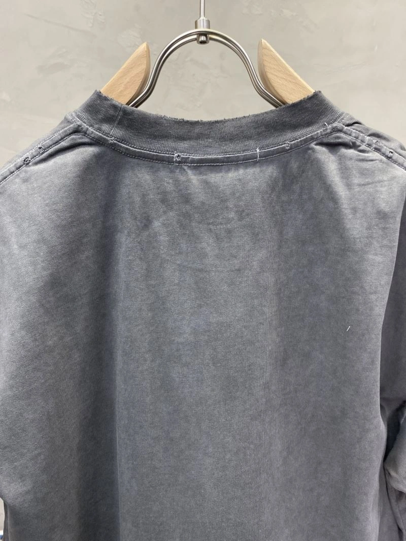 Bargain Valentino T-Shirts