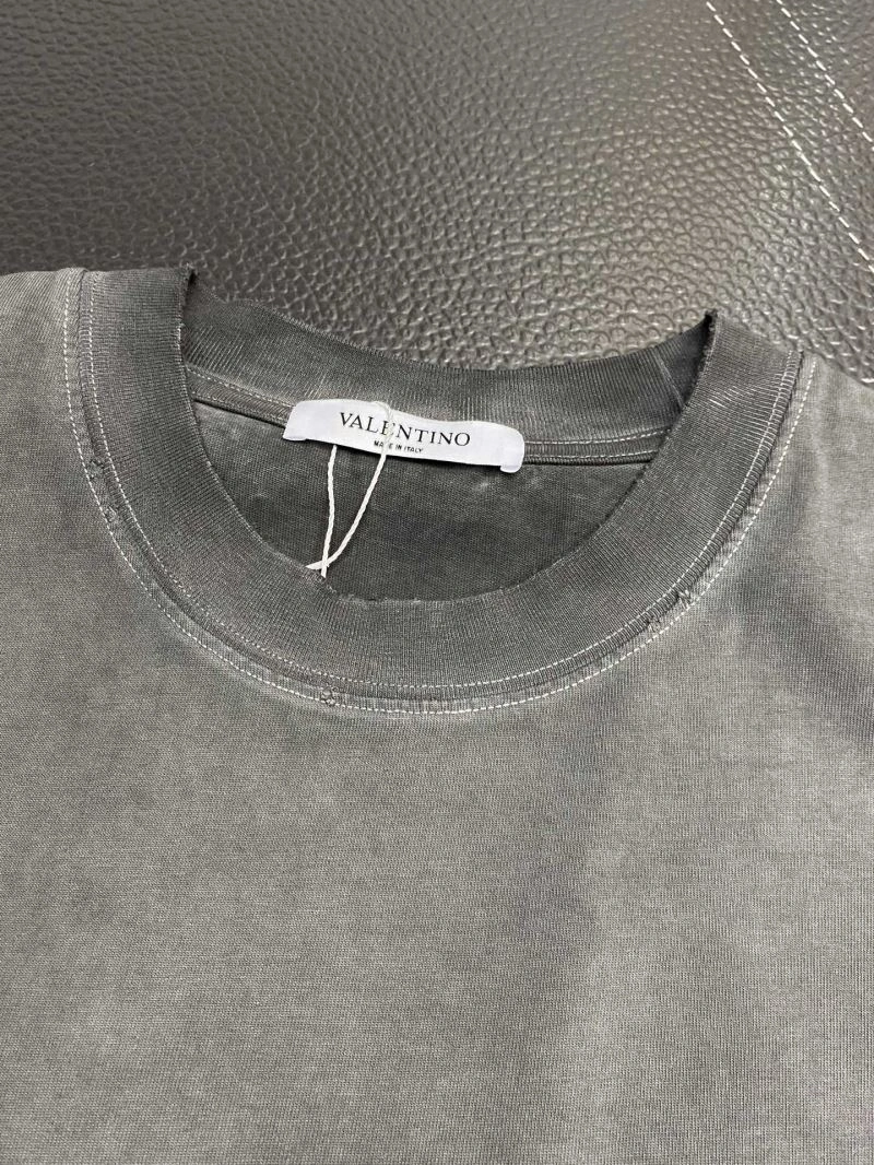Bargain Valentino T-Shirts