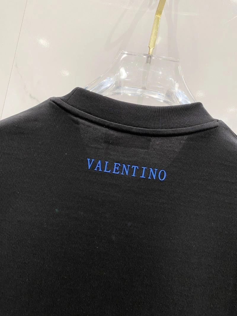 Bargain Valentino T-Shirts